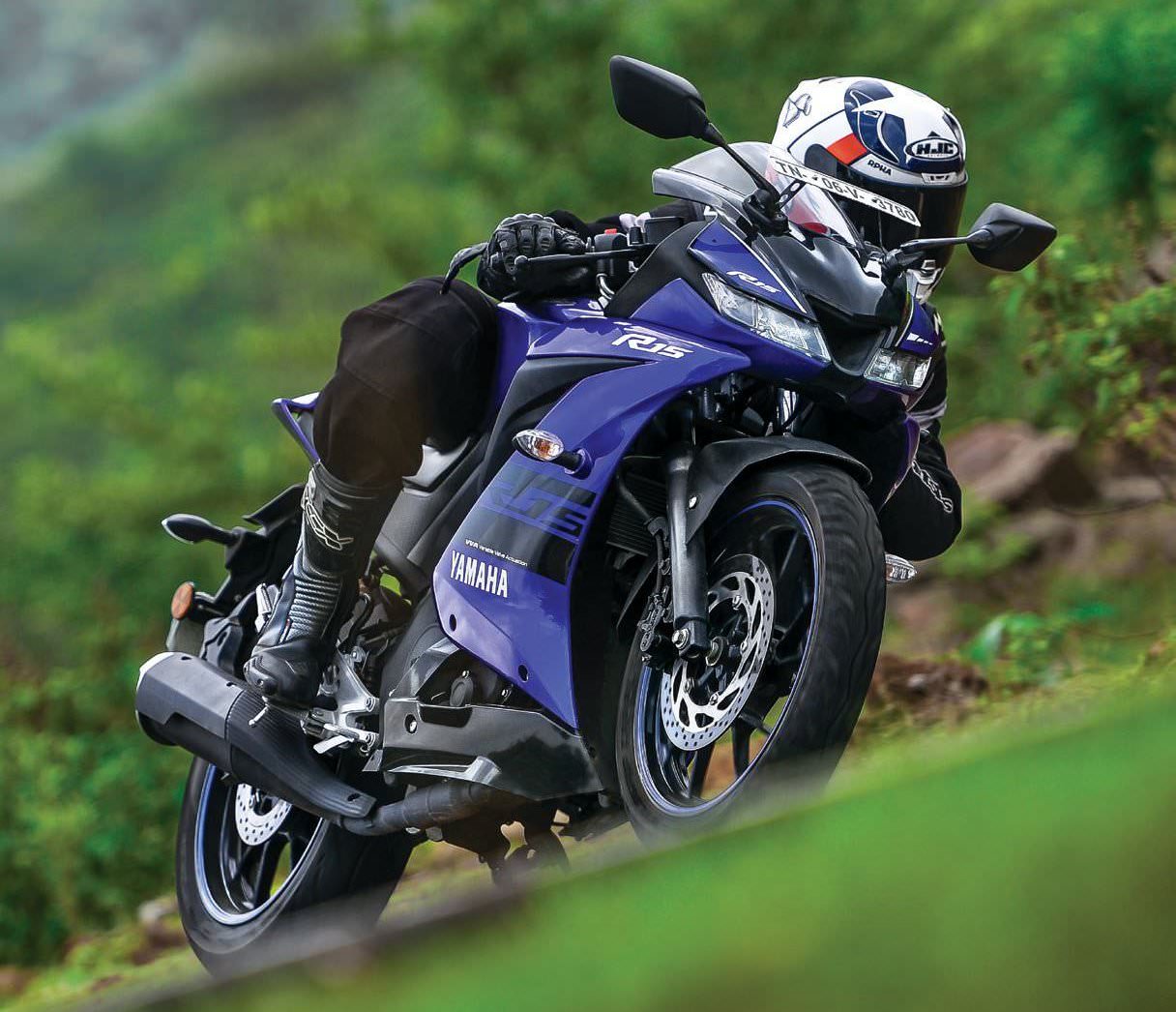 Yamaha YZF R15 Yamaha YZF R15