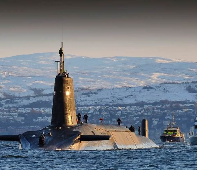 Dreadnought-Class Submarine - Britain's First Nuclear Sub
