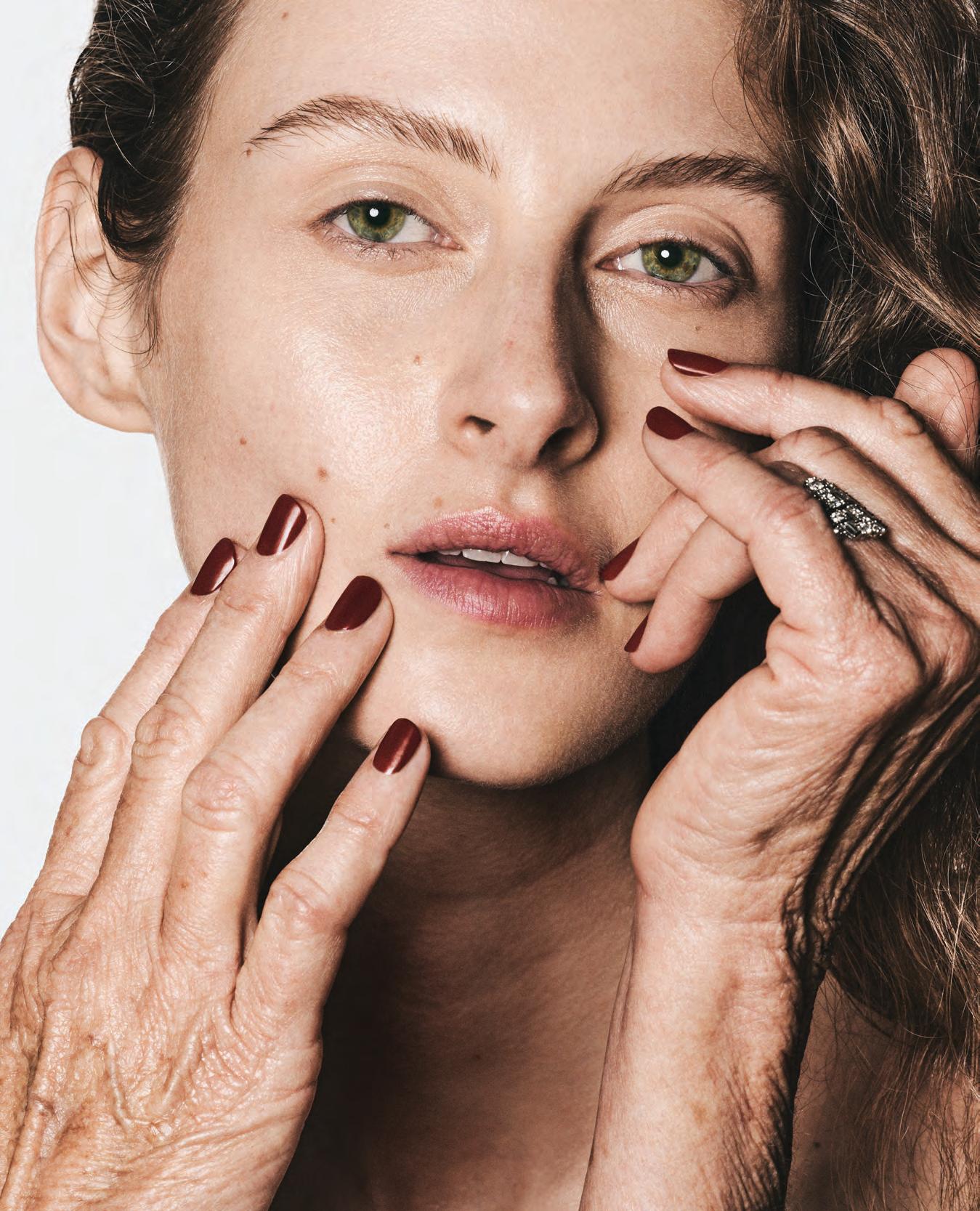 THE FOREVER-35 FACE | New York magazine - lifestyle - Read this story on Magzter.com
