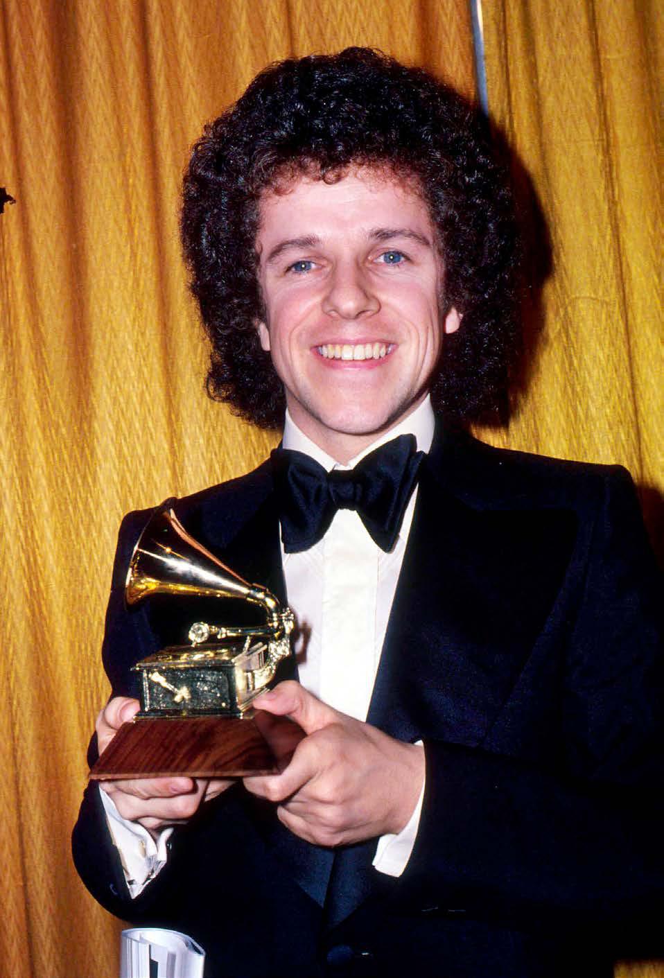 LEO SAYER THE SHOW GOES ON... at 77! | New Idea - lifestyle - Read this ...