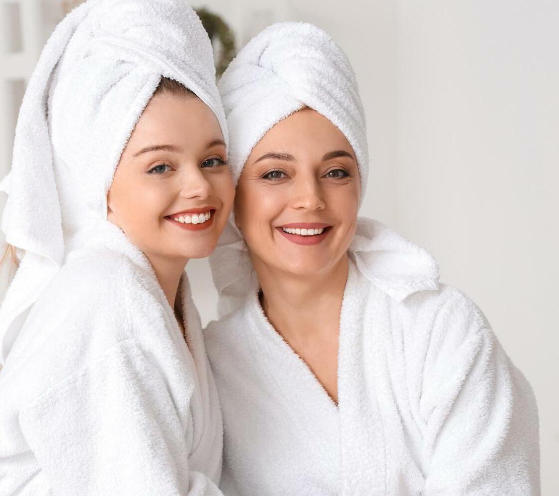VERSATILE MAKEUP LOOK FOR MOTHER'S DAY CELEBRATIONS | Women Fitness ...