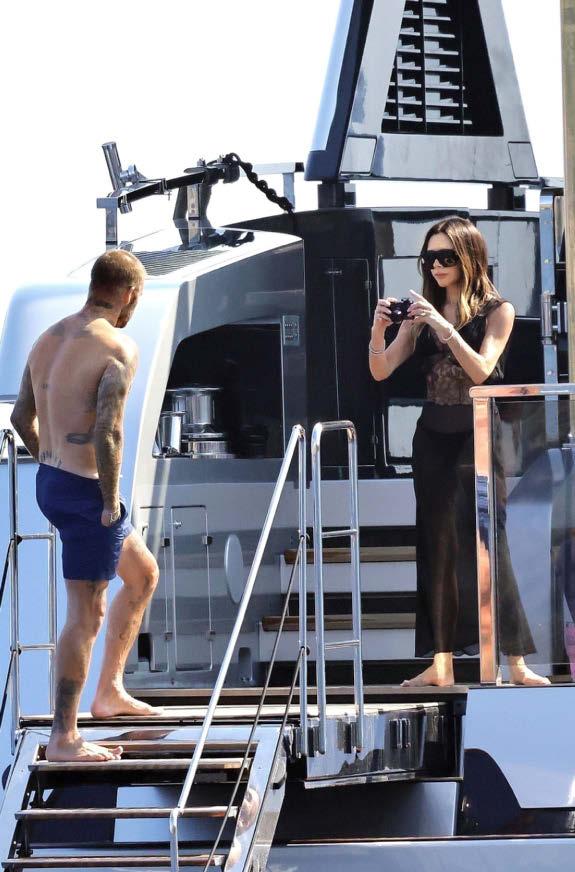 Posh and Becks 'pulling together' | New UK - celebrity - Read this ...