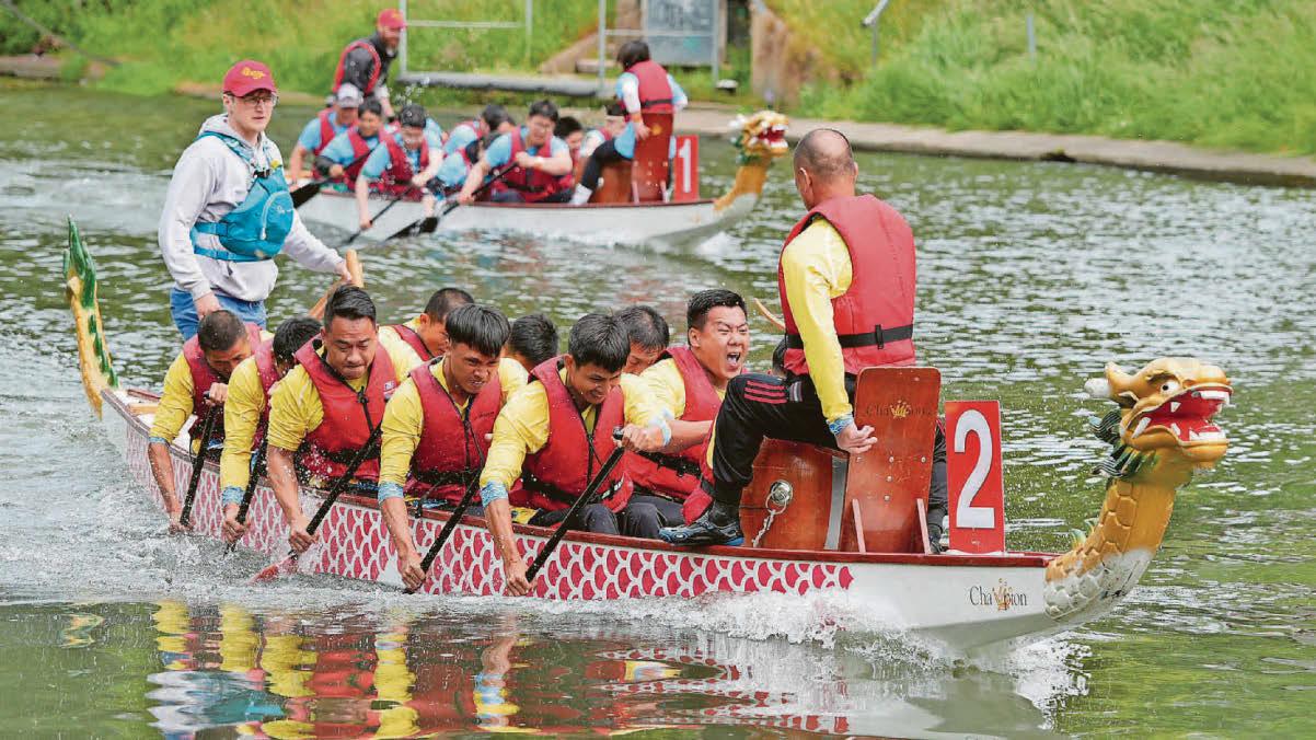 Dragon-hearted boat crews battle it out in races on river | Cambridge ...