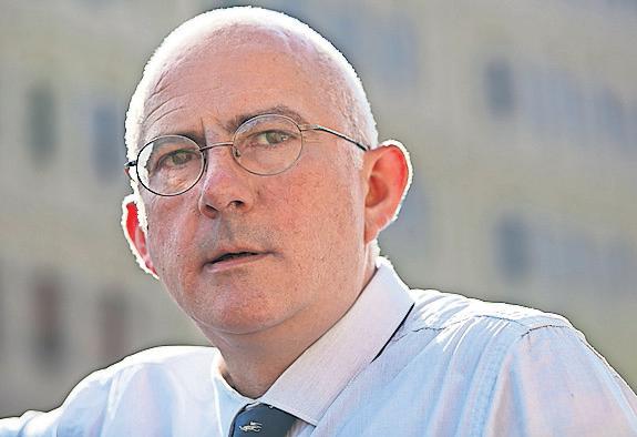 Journalist who exposed child sexual abuse scandal dies aged 60 | The ...