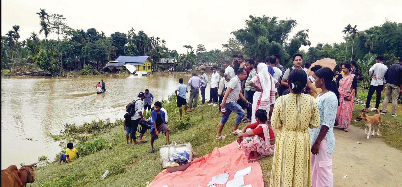Assam: Flash floods, landslides kill eight people, 7,000 take shelter ...
