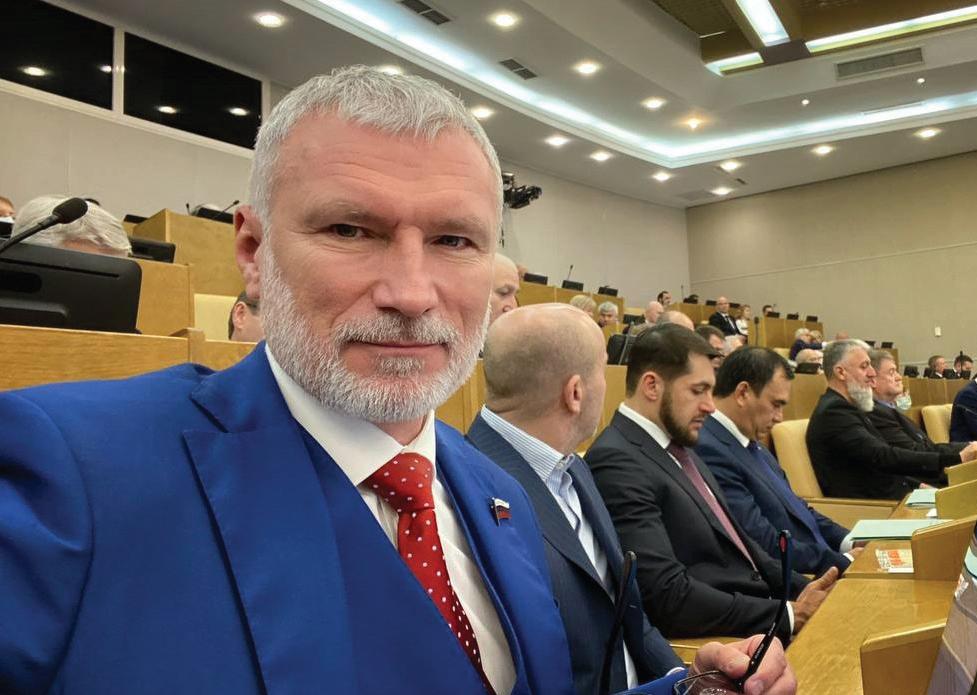 Russian MP issues nuclear threat after tanker seizure | The Daily ...