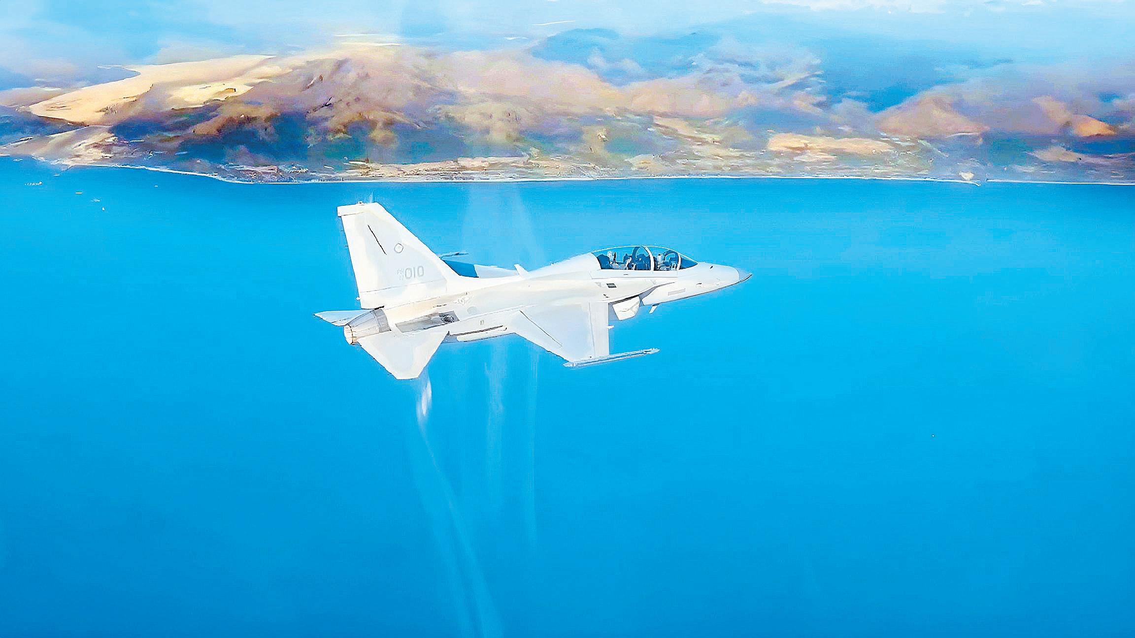 PAF fighter jet with 2 pilots goes missing | The Philippine Star ...