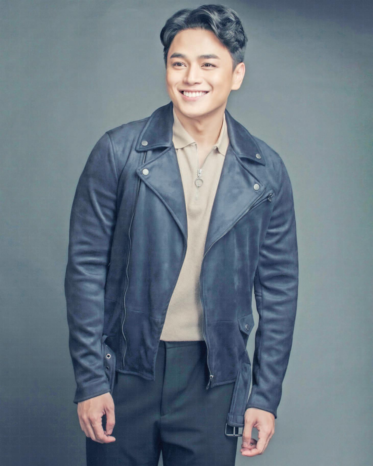 Theater actor Vien King makes recording debut with Isa Pang Habang ...