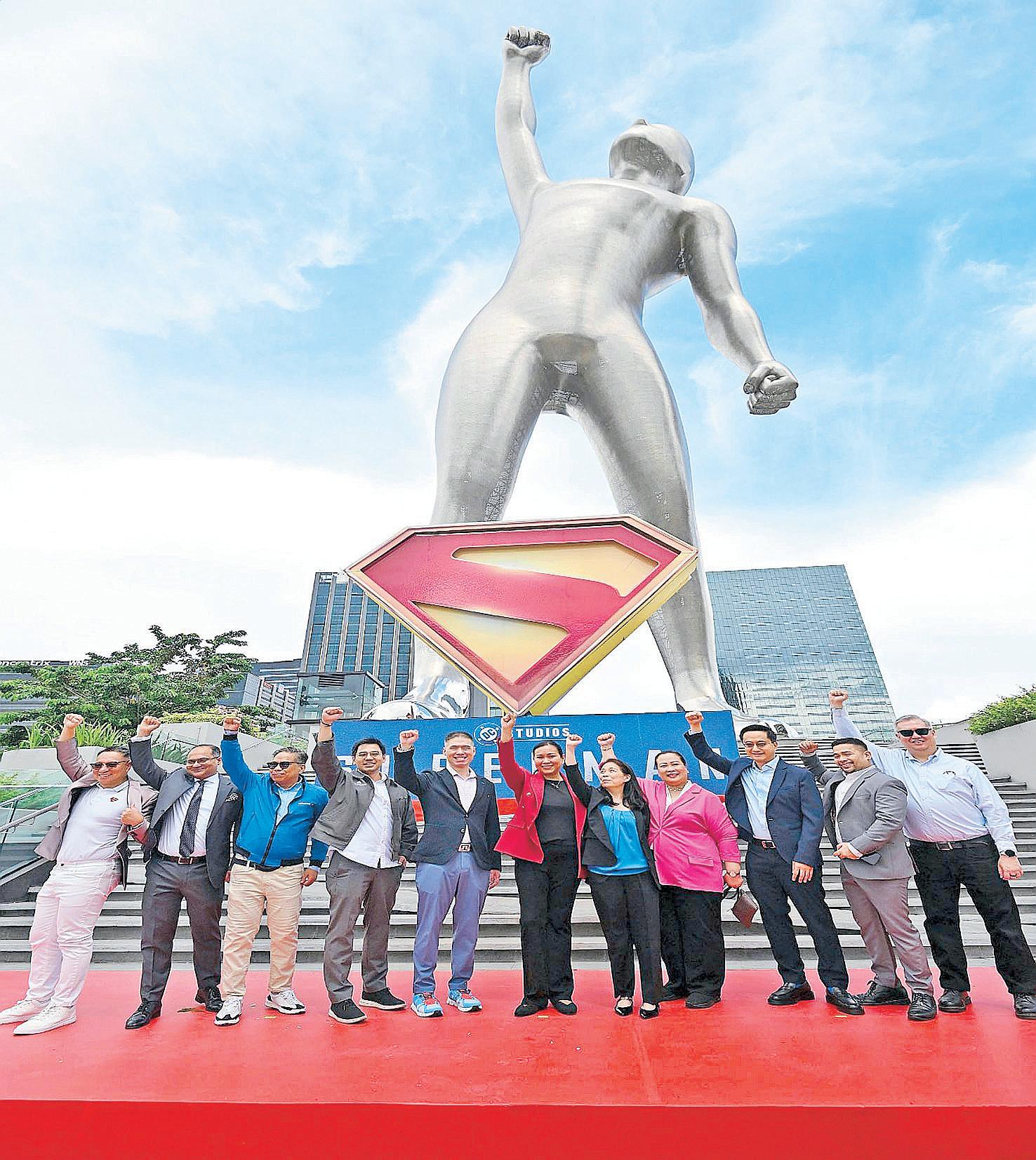 Superman Lands in Bridgetowne for Two-Day Fan Experience | The ...