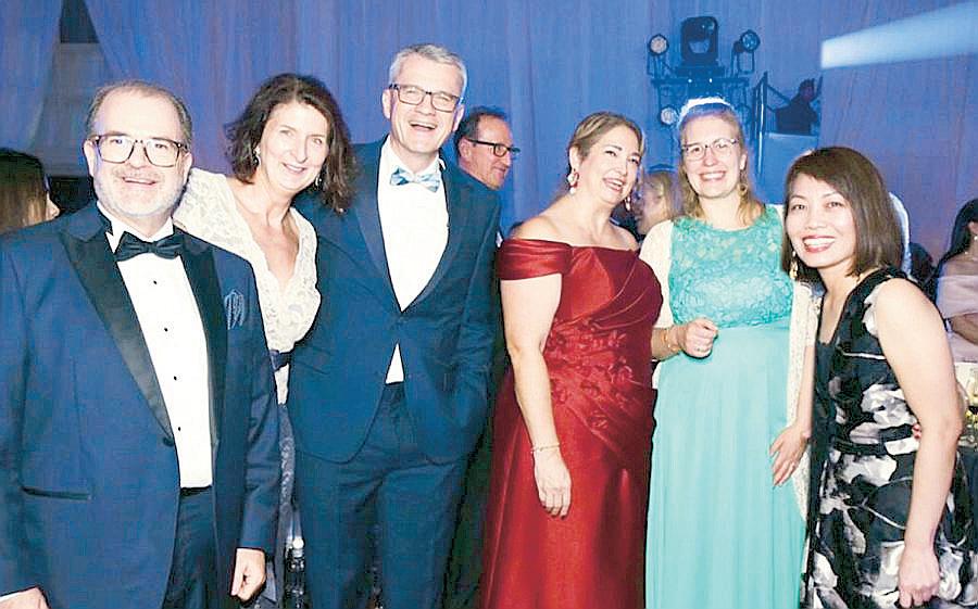CONSULAR CORPS CELEBRATES 50 YEARS, NAMES AGNES HUIBONHOA AS NEW DEAN ...