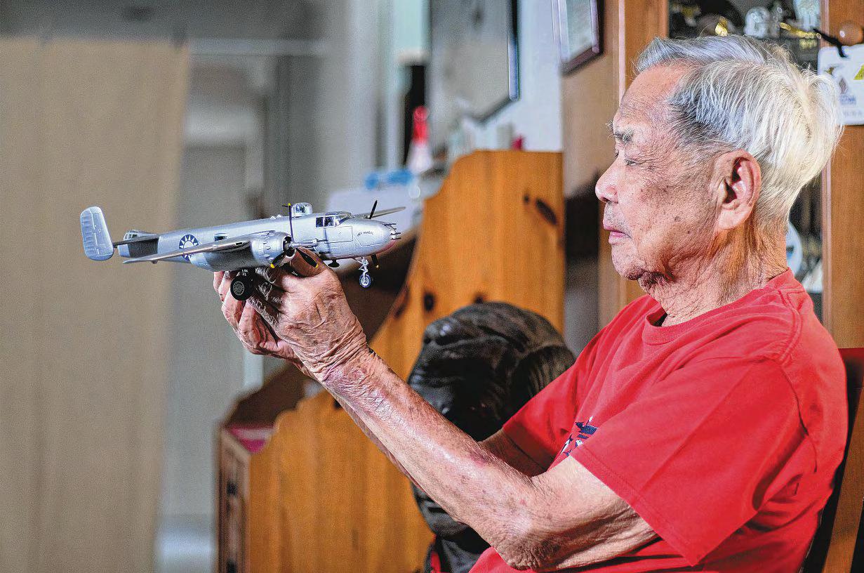 Life lessons for a turbulent world from Singapore's last Flying Tiger ...