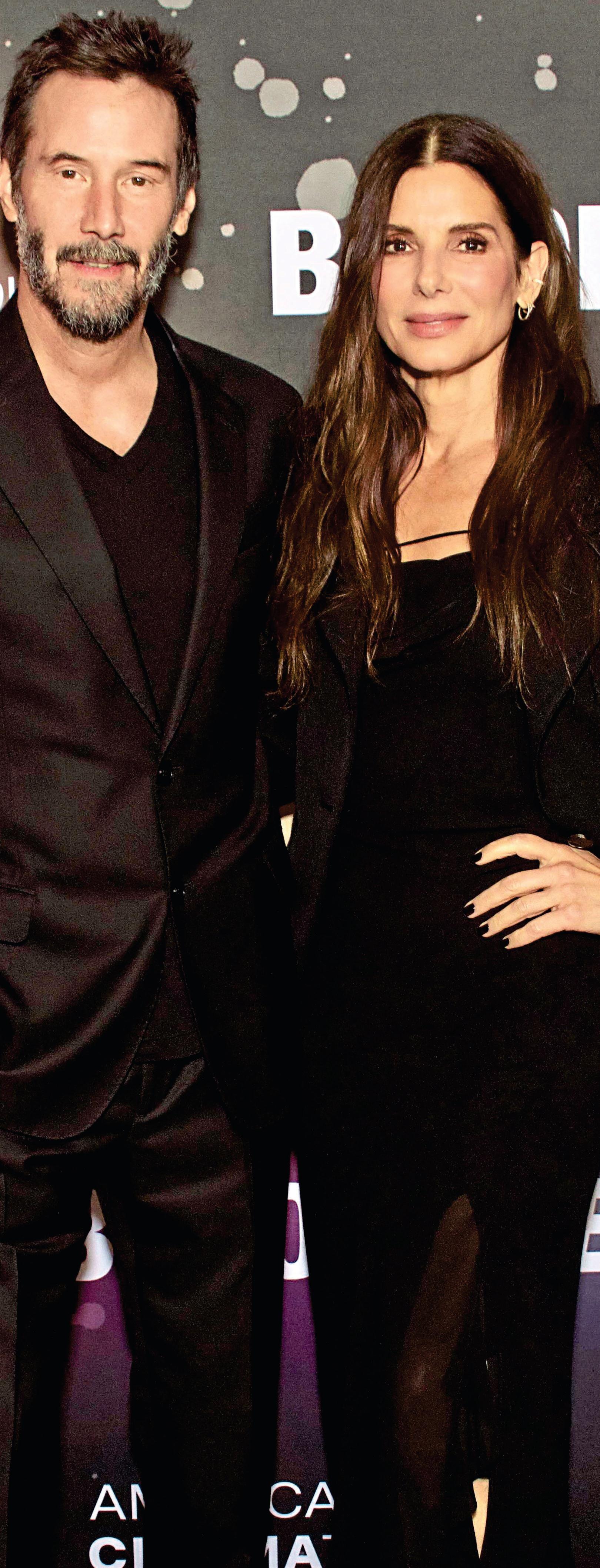 Keanu & Sandra TOGETHER AGAIN | inTouch - celebrity - Read this story on Magzter.com