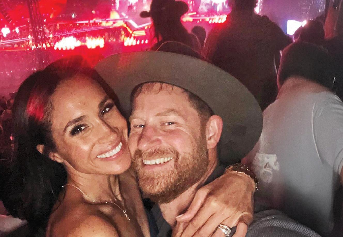 Meghan & Harry BRINGING THE ROMANCE BACK! | Life & Style US - Celebrity ...