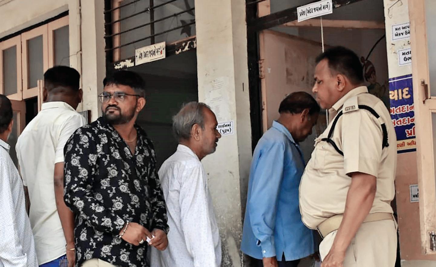Bypolls: EC Orders Re-polling at Two Booths in Visavadar | Ahmedabad ...