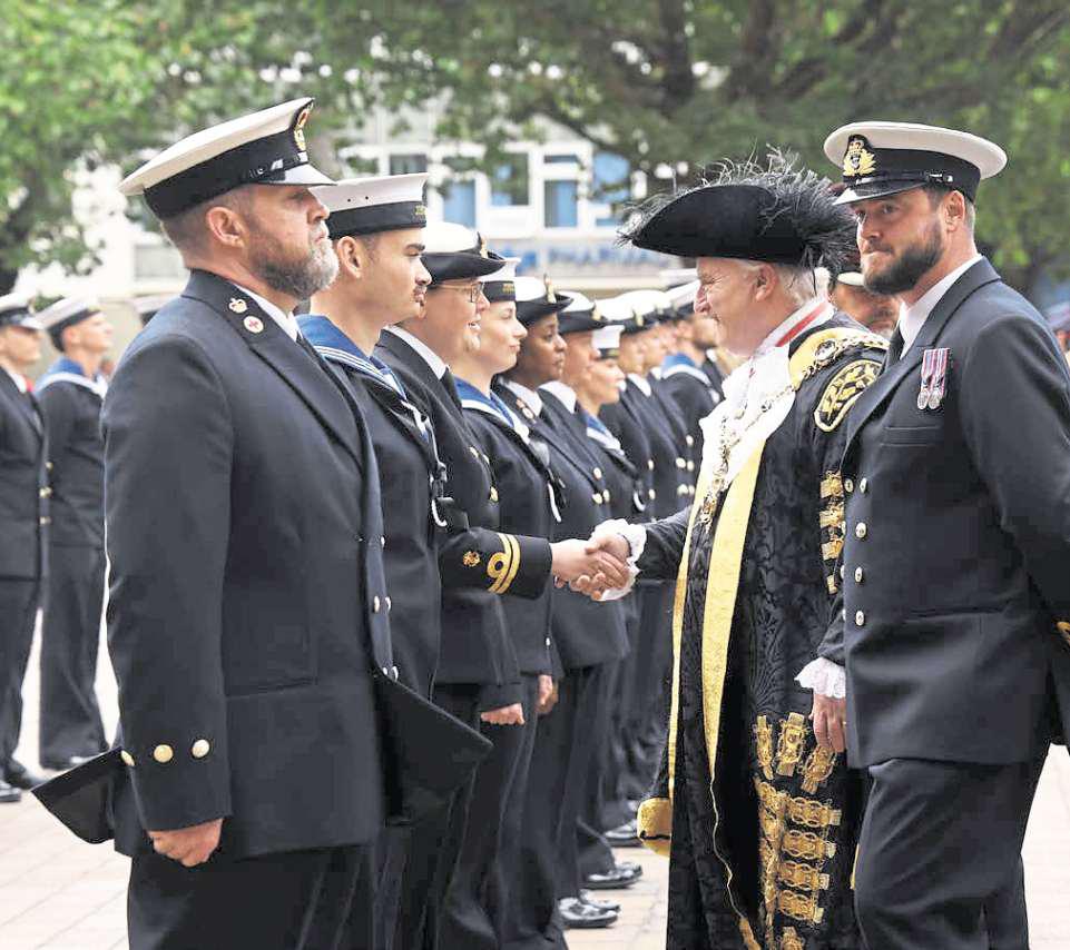 Military medics granted freedom of the city in recognition of NHS work ...
