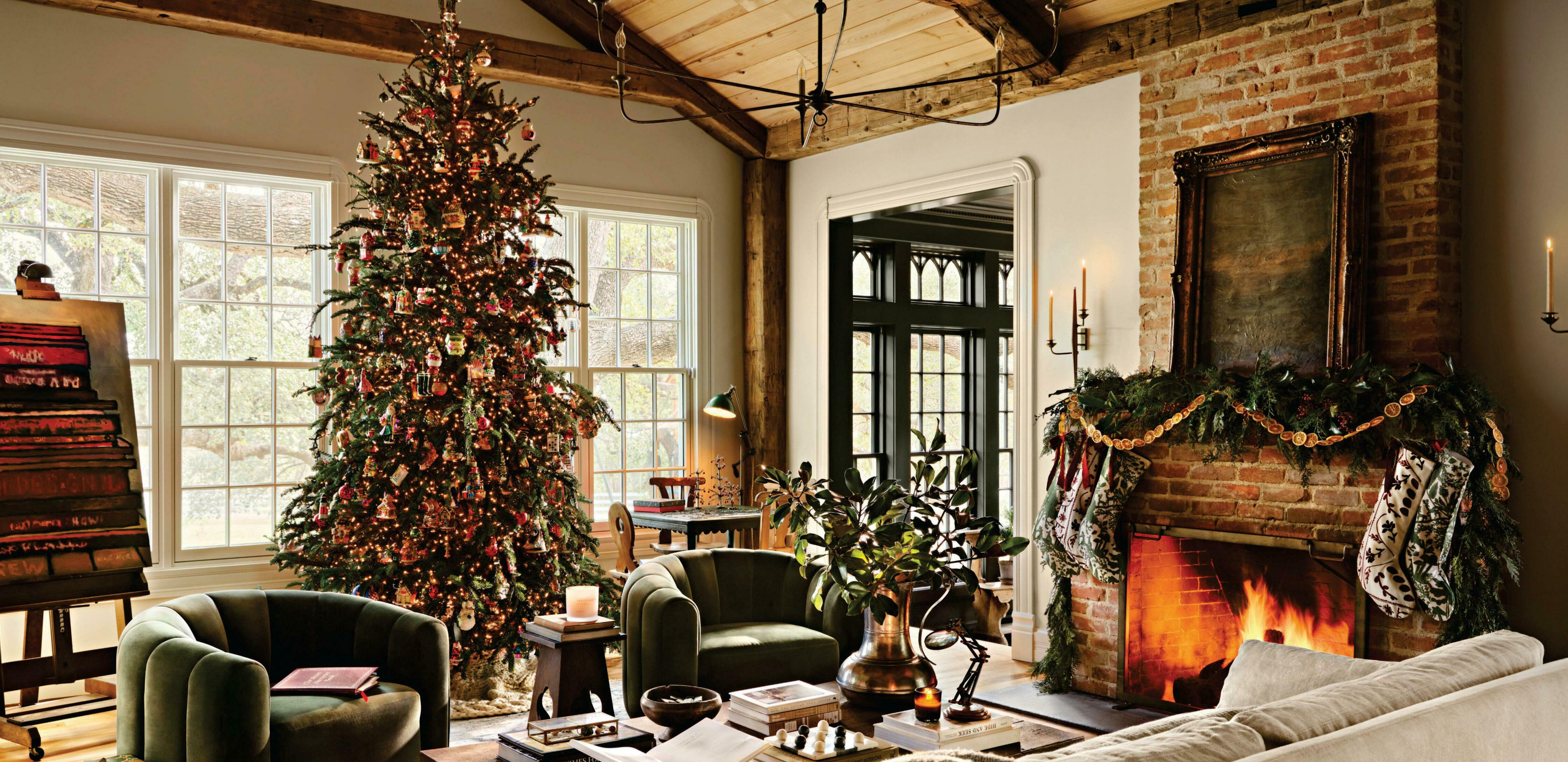 IN THE AIR THERE'S A feeling of CHRISTMAS | Magnolia Journal ...