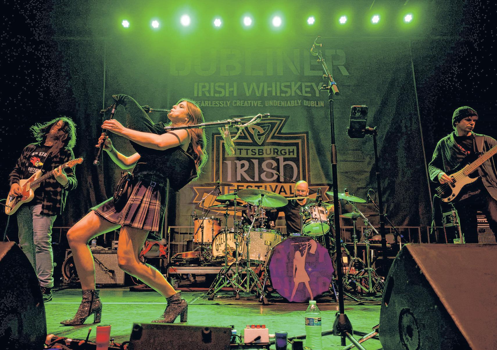 The World's Most Famous Bagpiper's Secret Is 'Free Bird' | The Wall ...