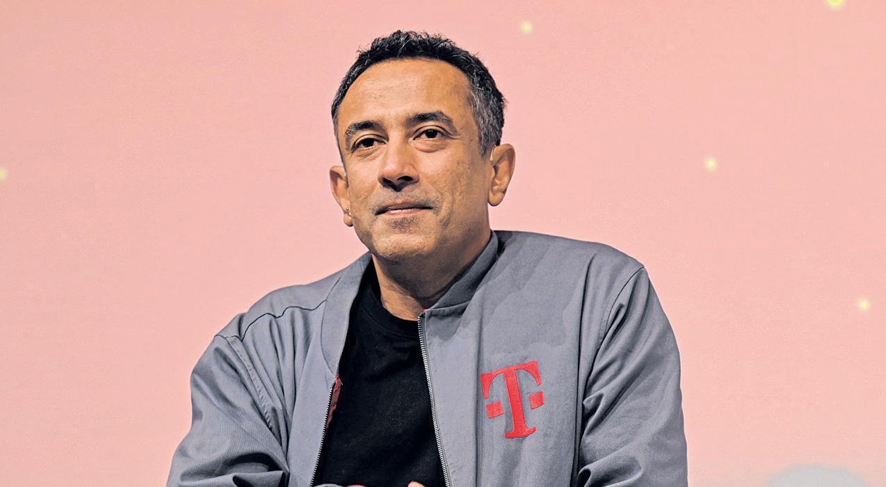 T-Mobile US's COO Gopalan Will Take Over as Next CEO | The Wall Street ...