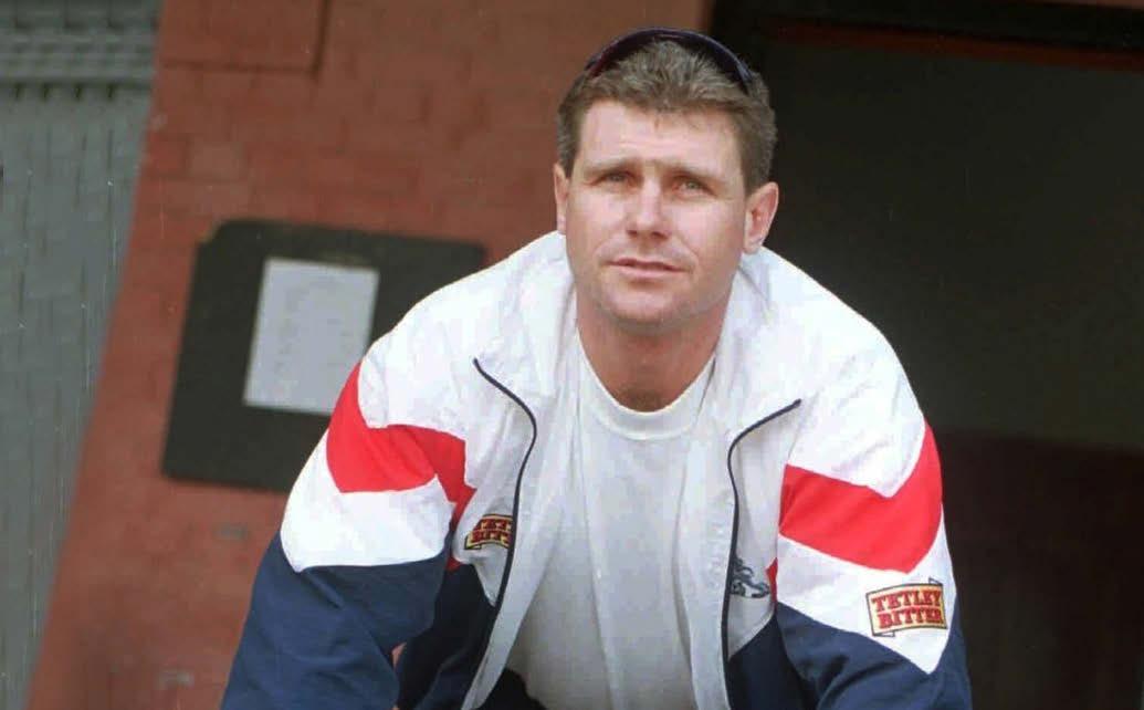 FORMER ENGLAND CRICKETER ROBIN SMITH DIES AT 62 | Cricket Today ...