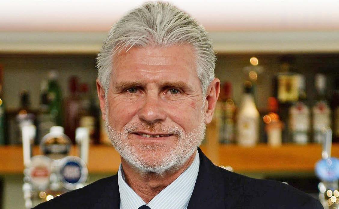 FORMER ENGLAND CRICKETER ROBIN SMITH DIES AT 62 | Cricket Today ...