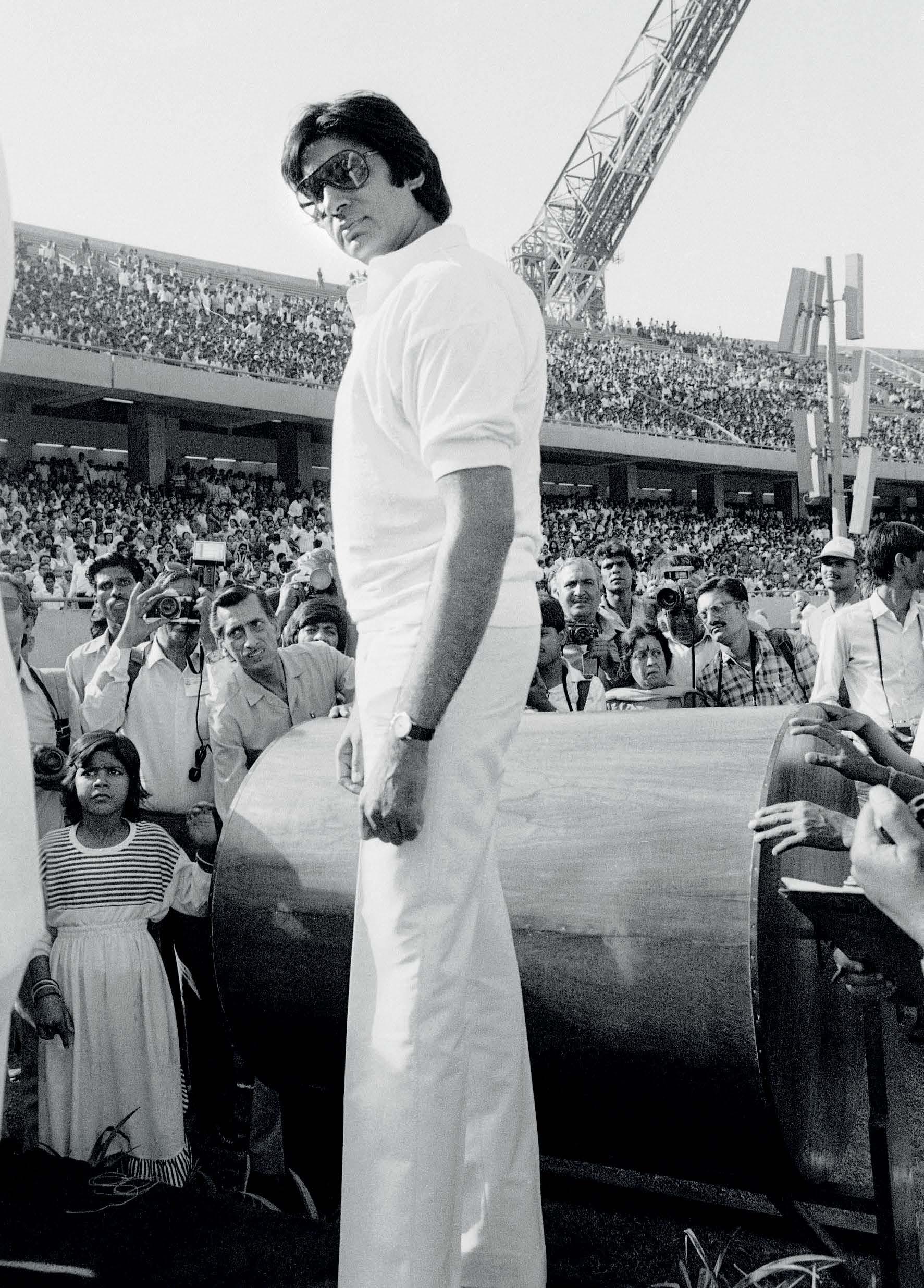 The Cult of AMITABH | Reader's Digest India - Lifestyle - Read this ...